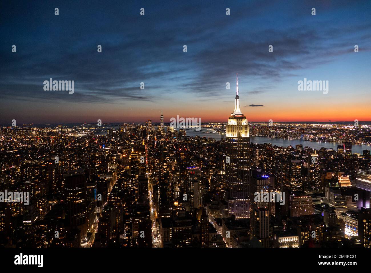 Stunning view from New York skyline sunset. Summit One Vanderbilt Stock ...