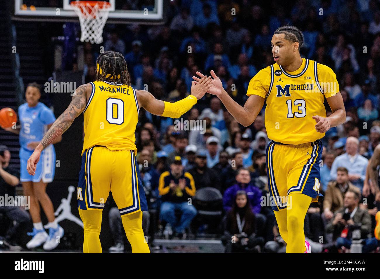 Charlotte, NC, USA. 21st Dec, 2022. Michigan Wolverines guard Dug ...