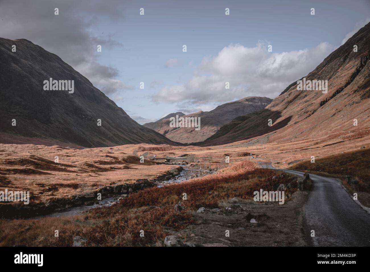 Skyfall hi-res stock photography and images - Alamy