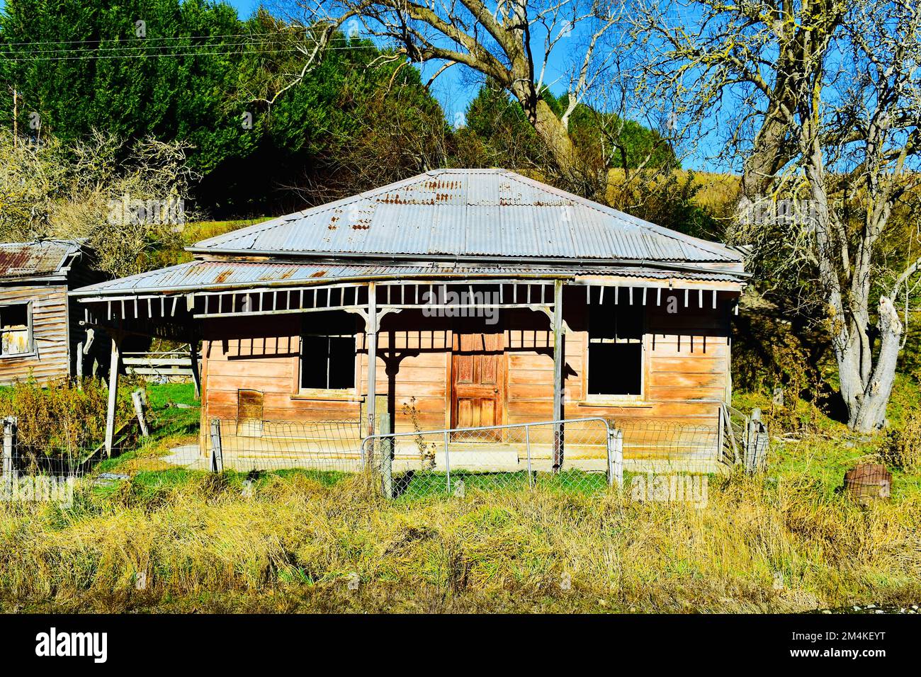abandoned house in historic gold rush town Stock Photo - Alamy abandoned house in historic gold rush town Stock Photo - Alamy