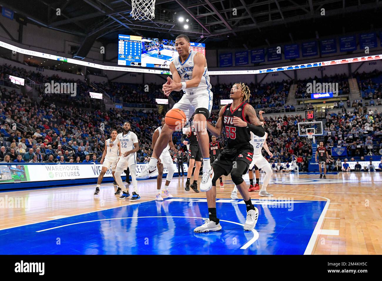 DECEMBER 21, 2022: Saint Louis Billikens guard Javon Pickett (4) leaps ...