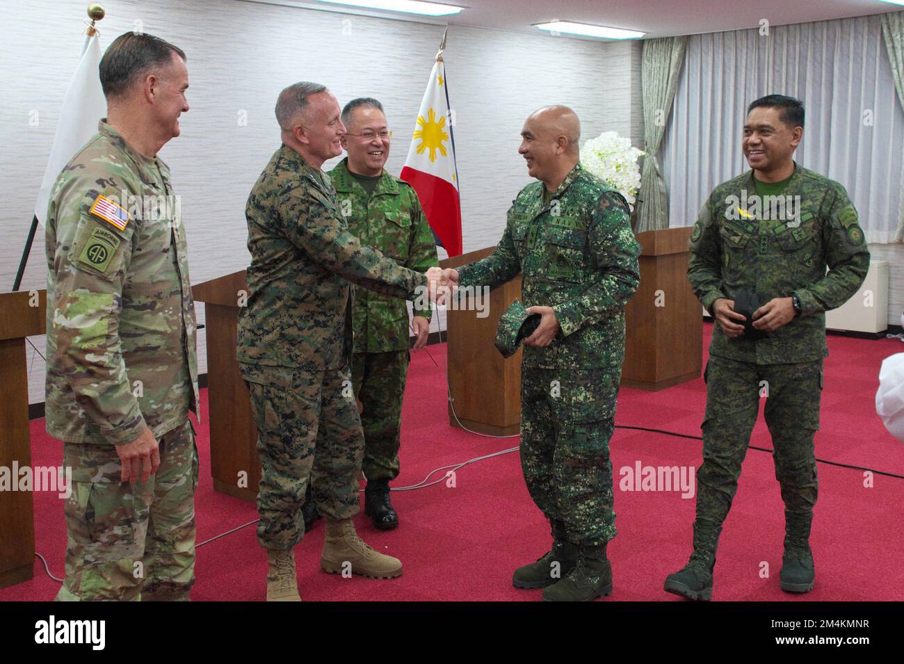U.S. Pacific Marine Corps Commander, Lt Gen. William M. Jurney ...