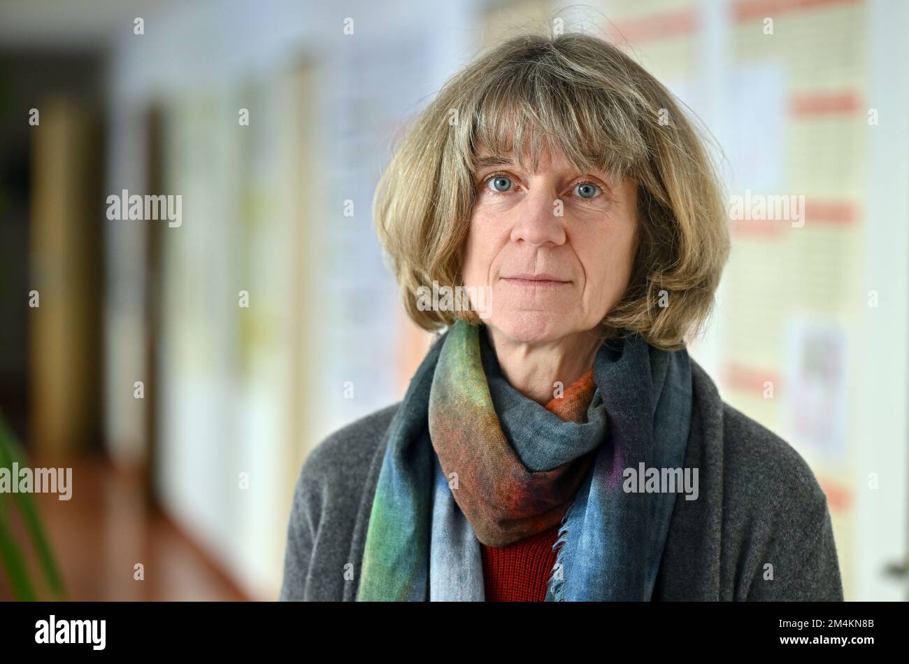 Erfurt, Germany. 15th Dec, 2022. Dagmar Prasa, head of the Poison ...