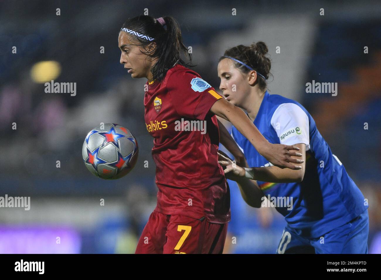 Andressa Alves of AS Roma Women and Jennifer Klein of SKN St. Polten ...
