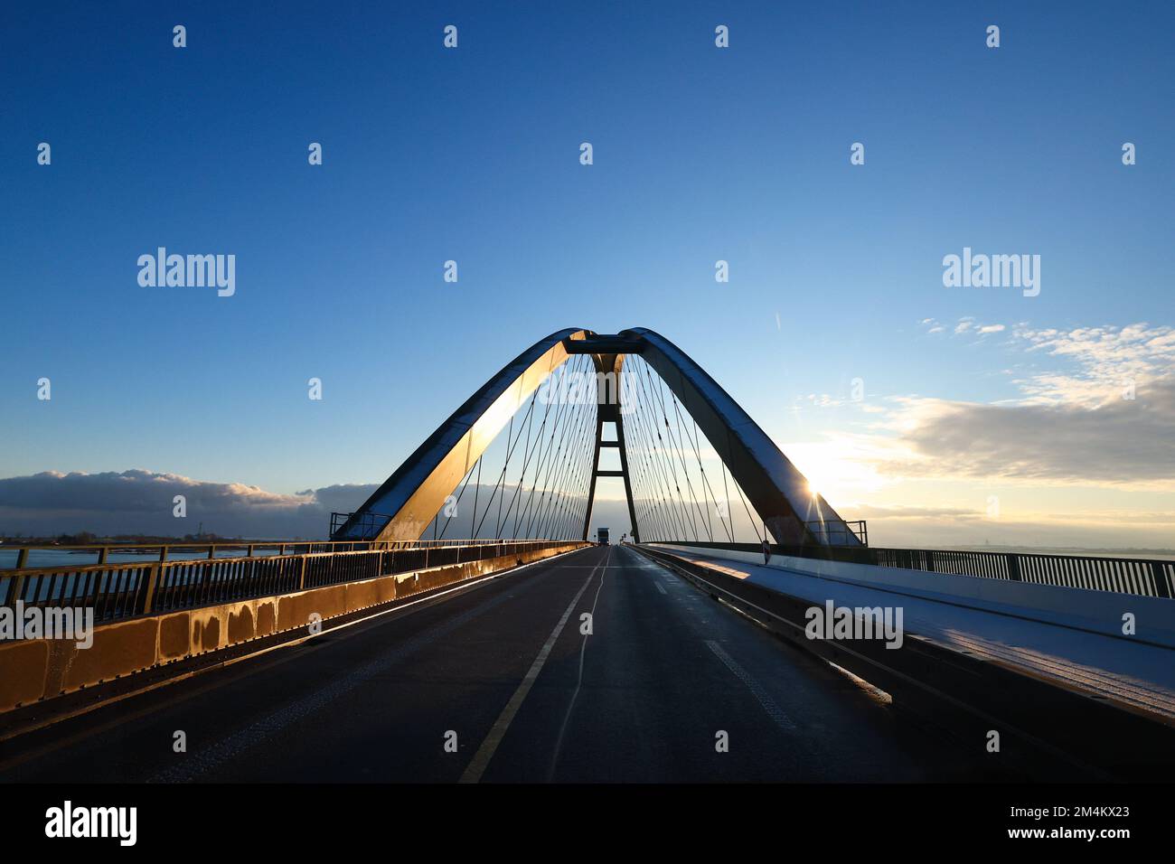 Fehmarn, Germany. 16th Dec, 2022. Vehicles drive over the Fehmarnsund ...