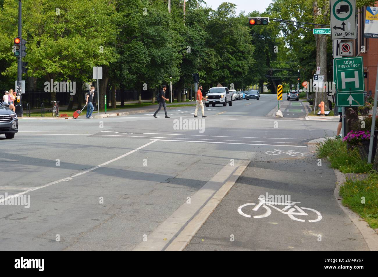 Protected, unidirectional bike lane along South Park Street in central ...