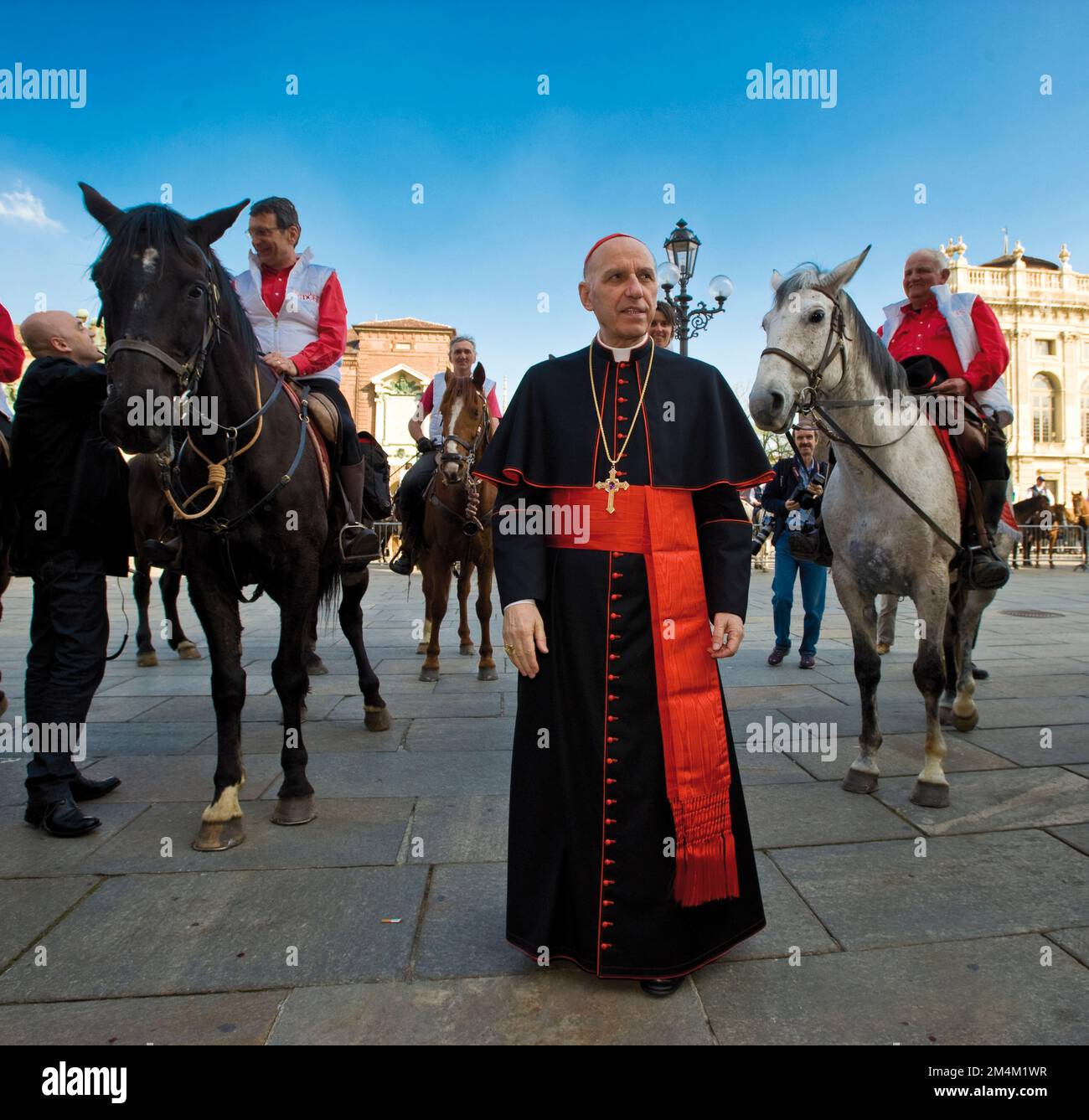 Piedmont Turin Exposition of Shroud 2010 Severino Cardinale Poletto in ...