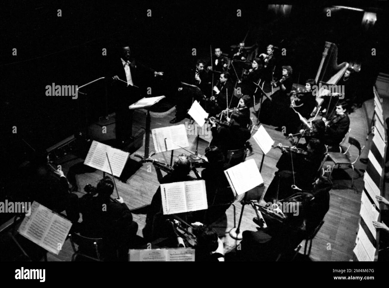 Leon Thompson, Orchestre Symphonique de Paris. Photographs of Marshall ...