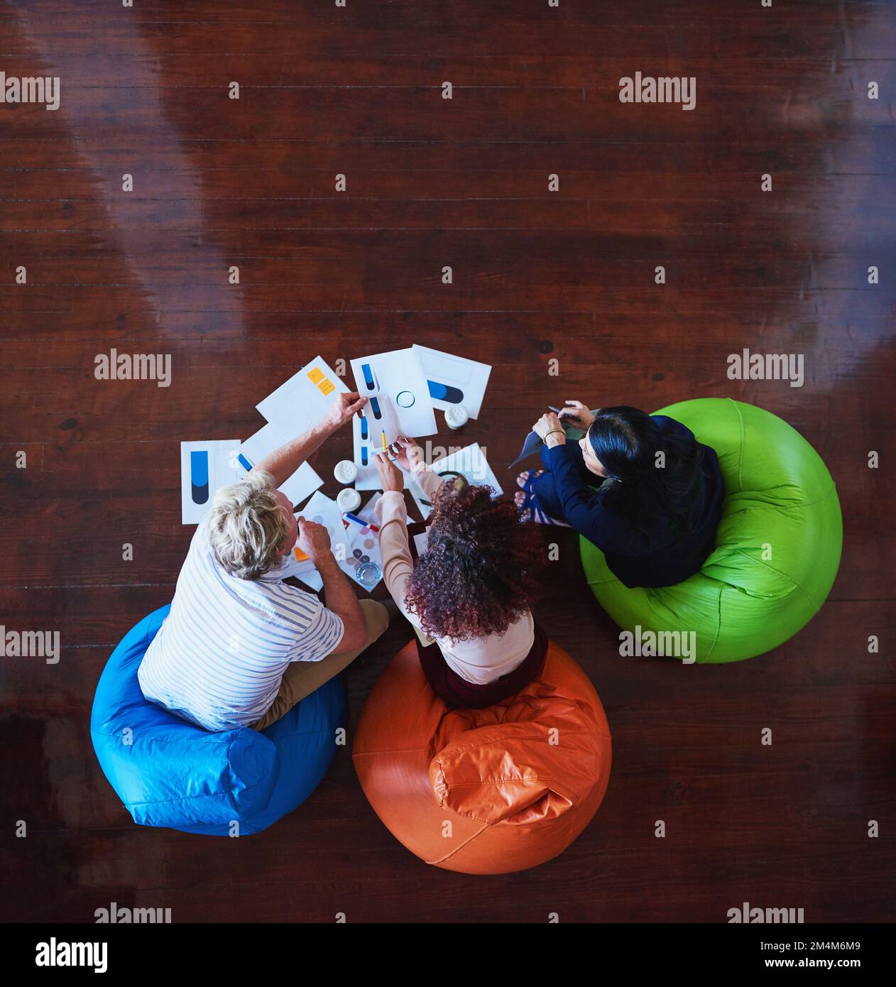 Convincing hi-res stock photography and images - Alamy