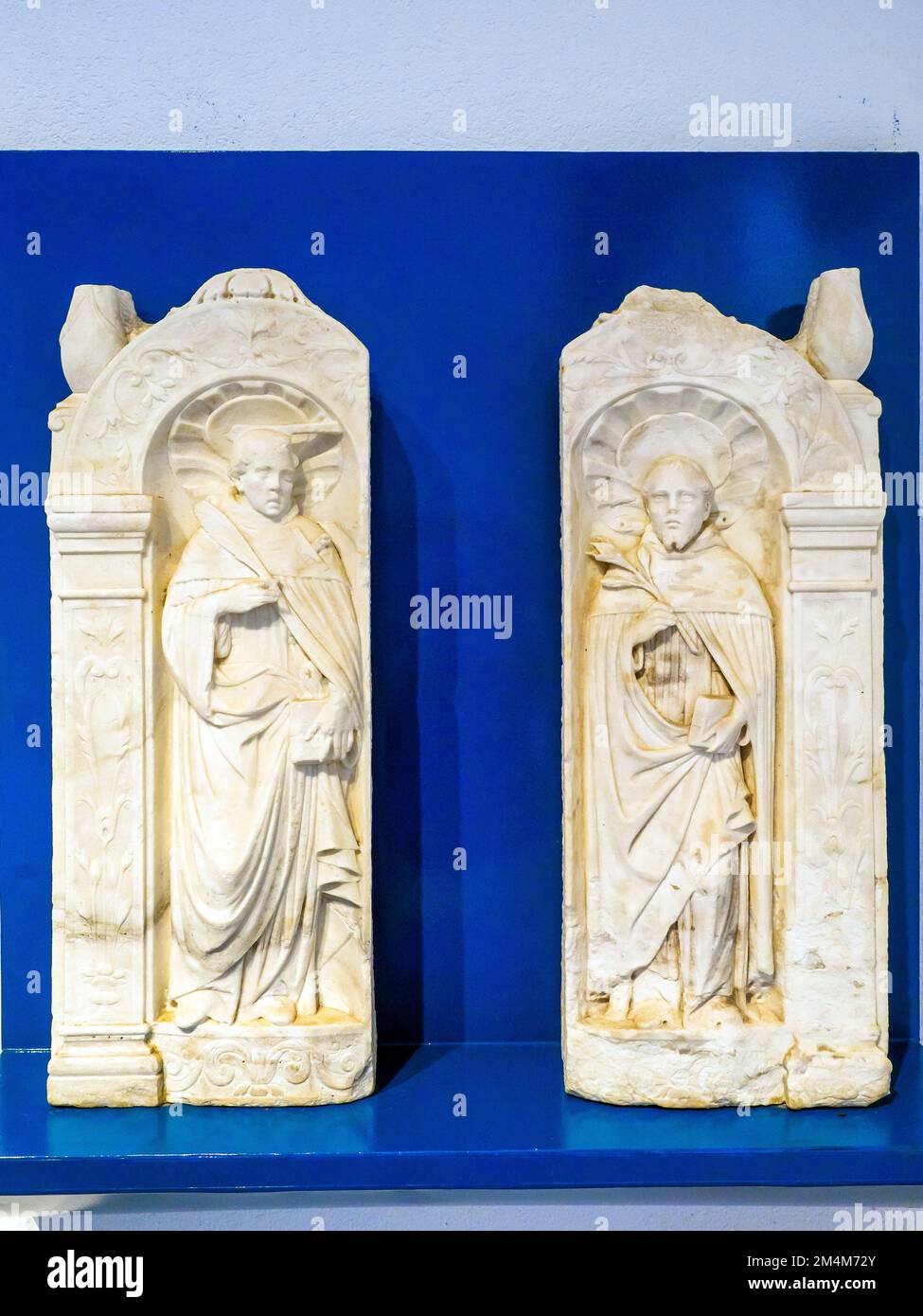 Elements of the ciborium with the saints Peter Martyr and Dominic ...