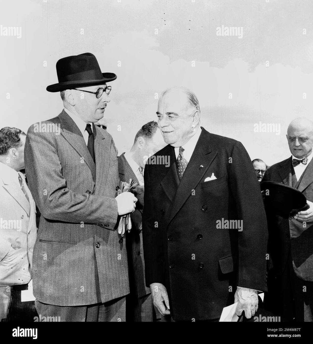 SHAPE Handover Ceremony (Handover of SHAPE Command). Photographs of ...