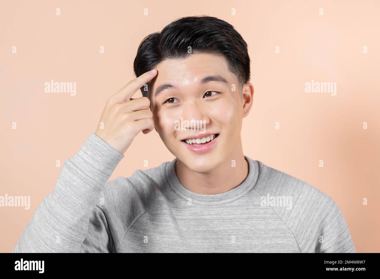 Pointing at spot hi-res stock photography and images - Alamy