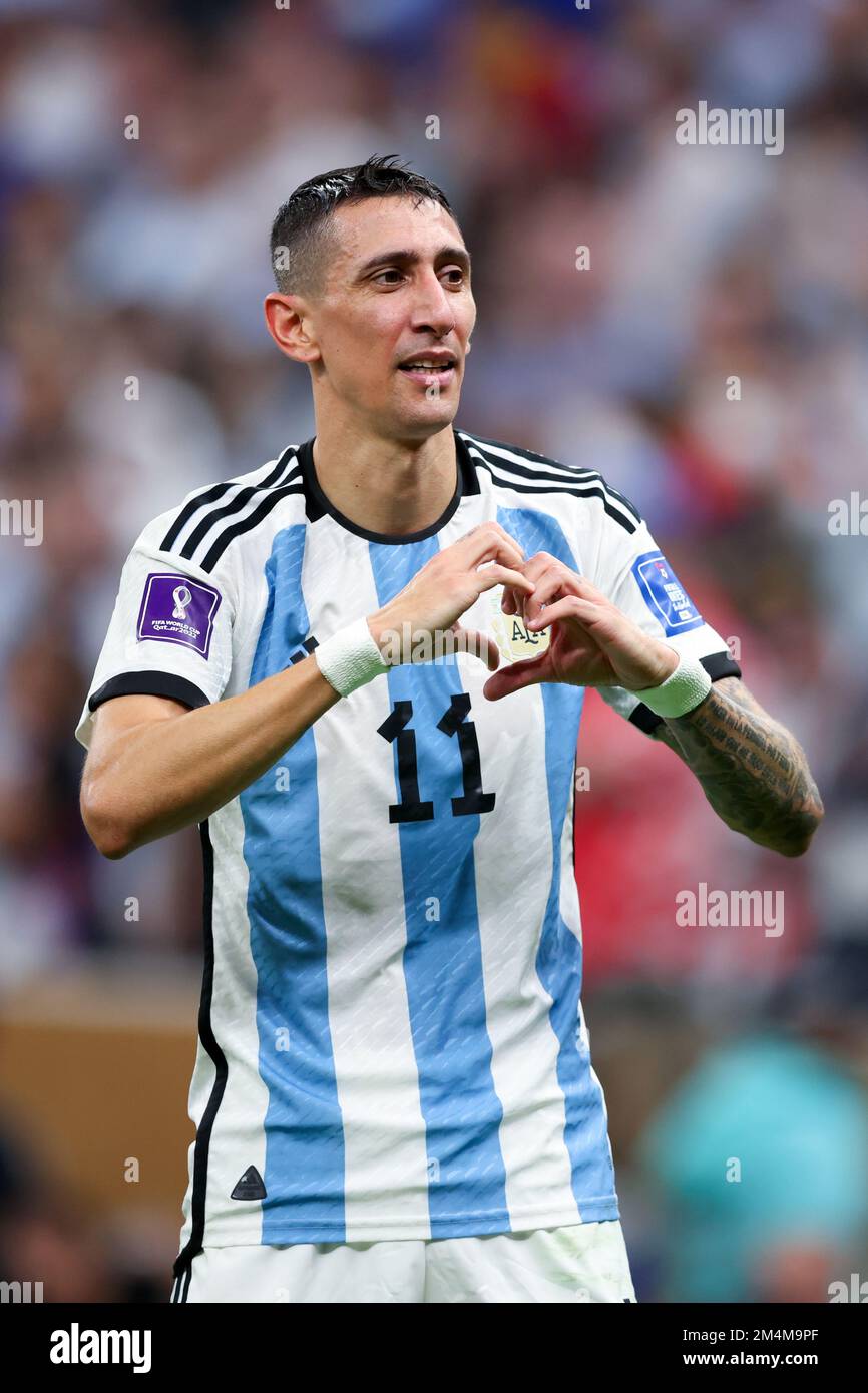 World cup trophy di maria hi-res stock photography and images - Alamy