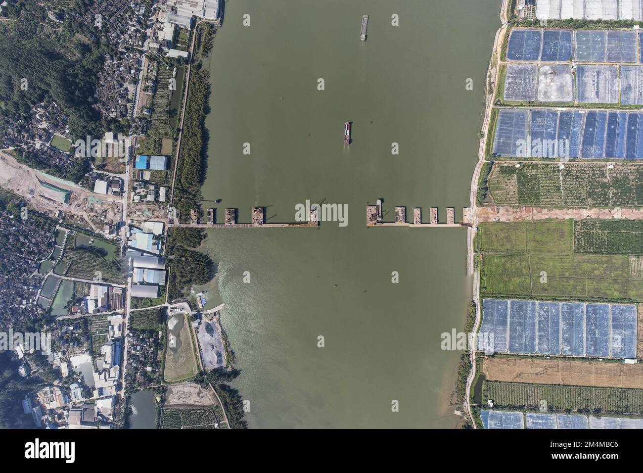 **CHINESE MAINLAND, HONG KONG, MACAU AND TAIWAN OUT** Aerial photo ...