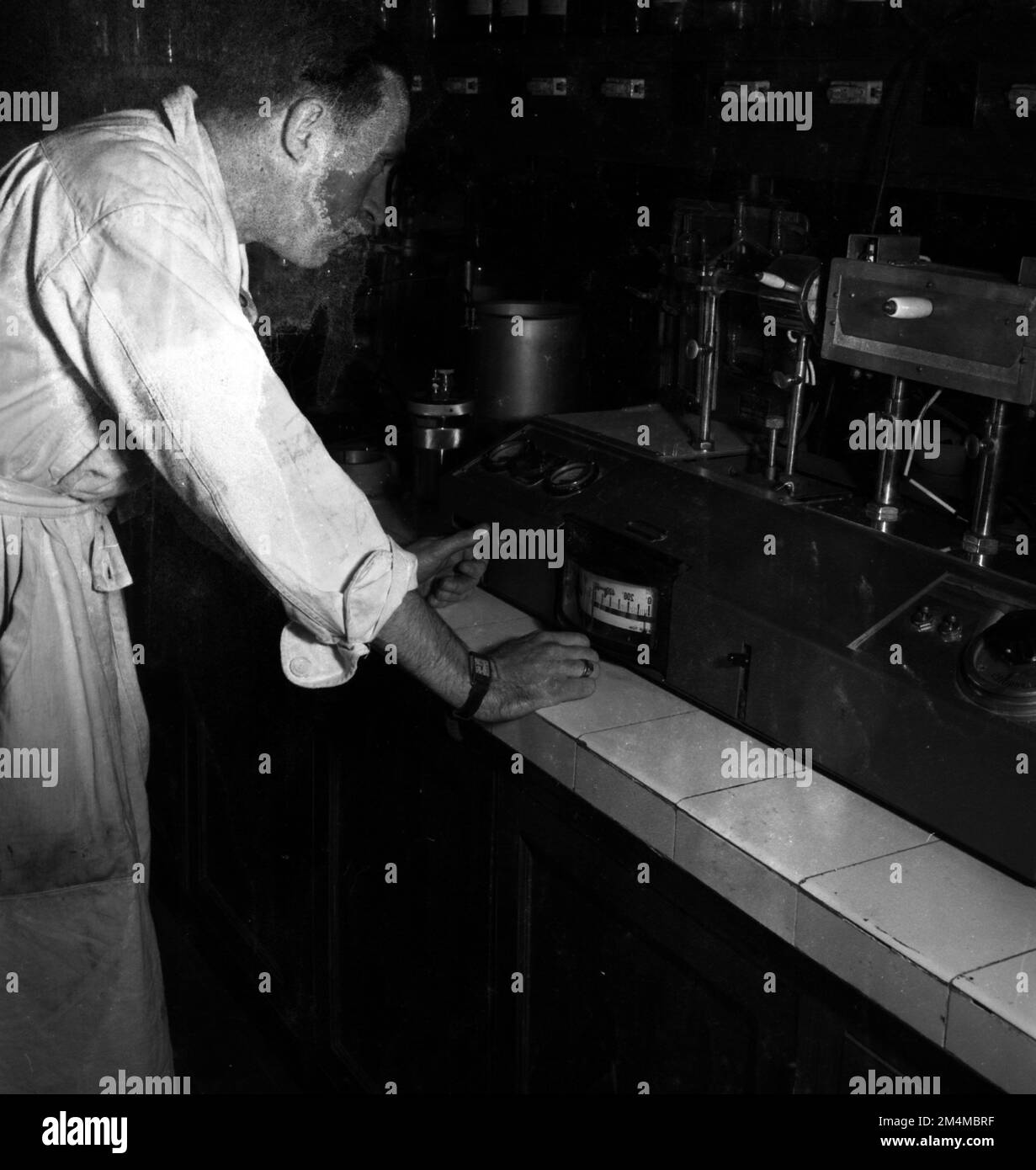 Robertson Factory at Le Havre. Photographs of Marshall Plan Programs ...