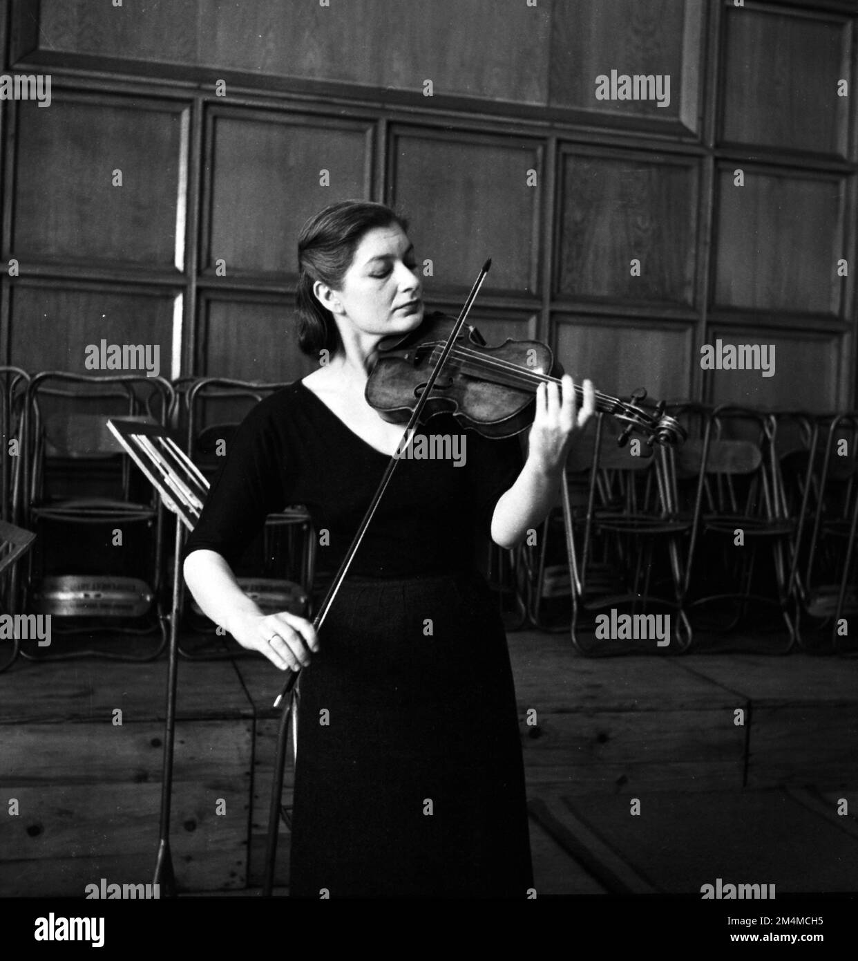 Leon Thompson, Orchestre Symphonique de Paris. Photographs of Marshall ...