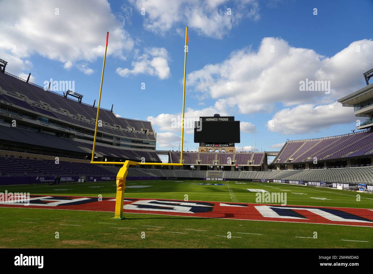 A general overall view ofthe goal posts at Amon G. Carter Stadium at ...