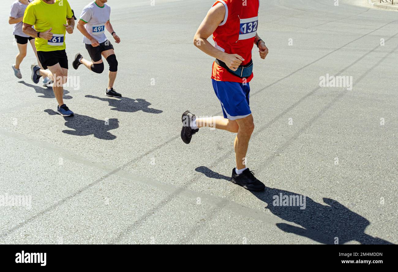 Black runners legs hi-res stock photography and images - Alamy
