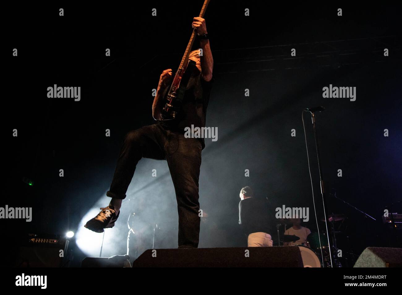 Glasgow, Scotland, 21th December 2022 Rod Jones of Idlewild performing ...