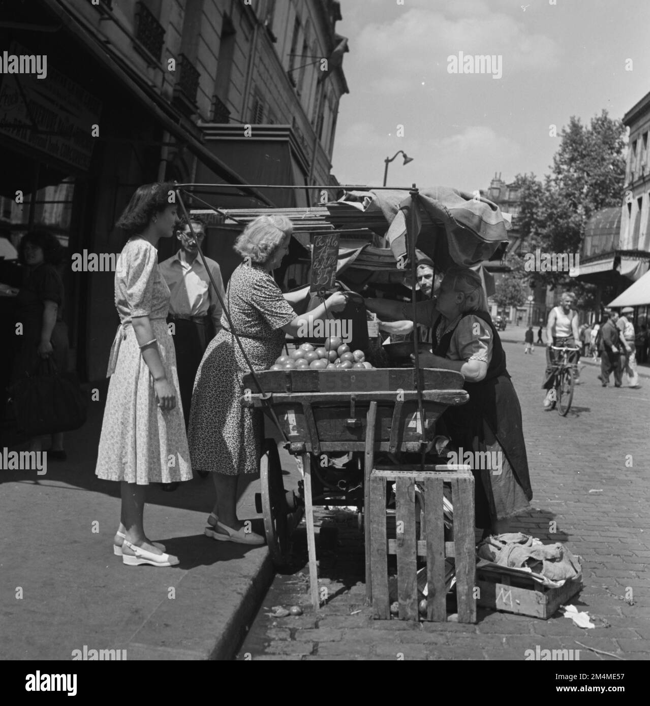 Paris Market Scene. Photographs of Marshall Plan Programs, Exhibits ...