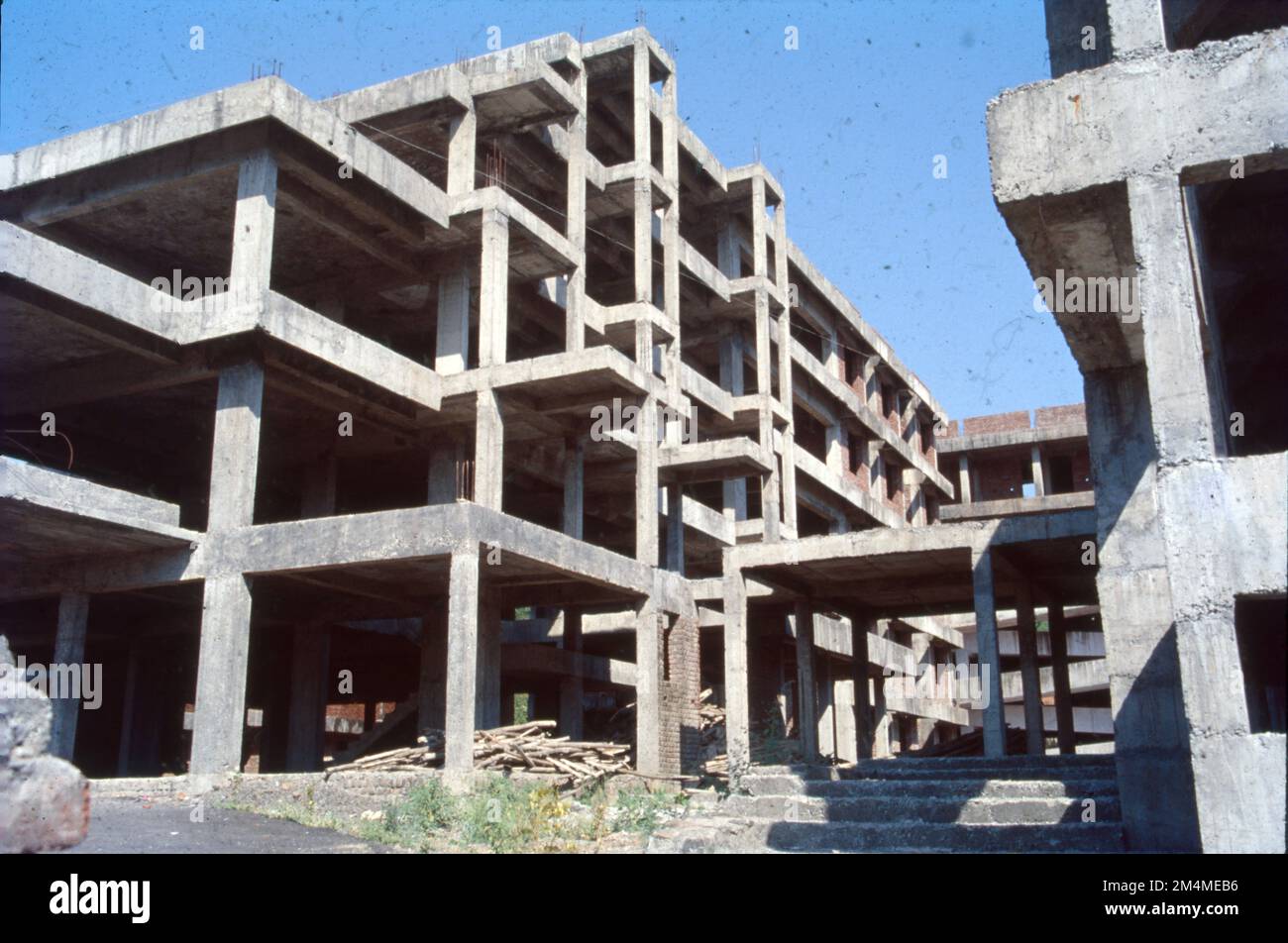 construction, also called building construction, the techniques and ...