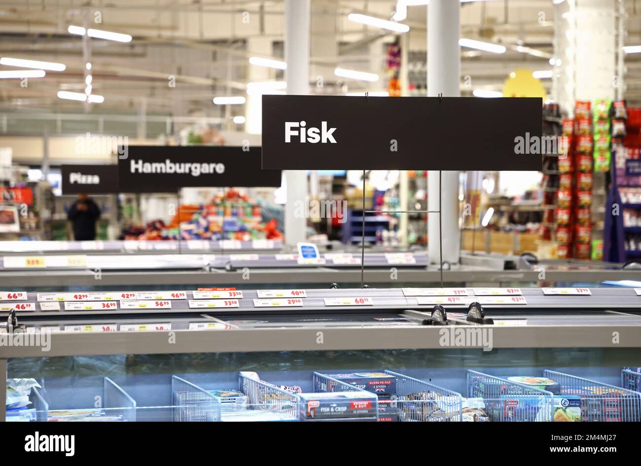 City Gross grocery store a few days before Christmas Eve Stock Photo ...