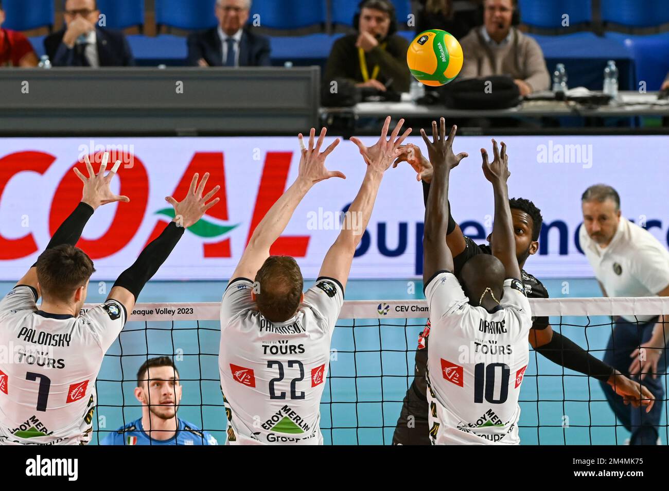 Marlon yant herrera hi-res stock photography and images - Alamy