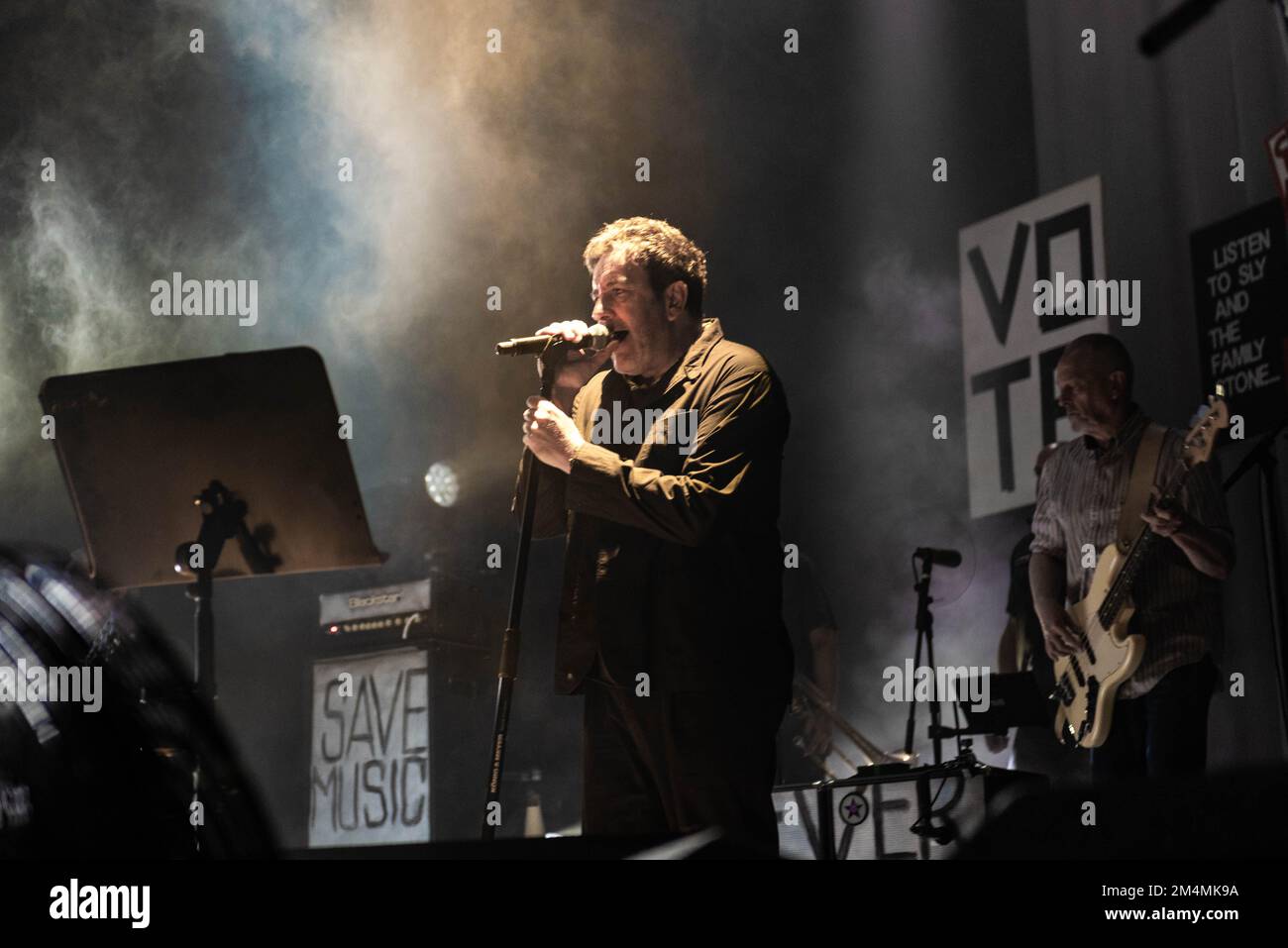 Jerry dammers singer hi-res stock photography and images - Alamy