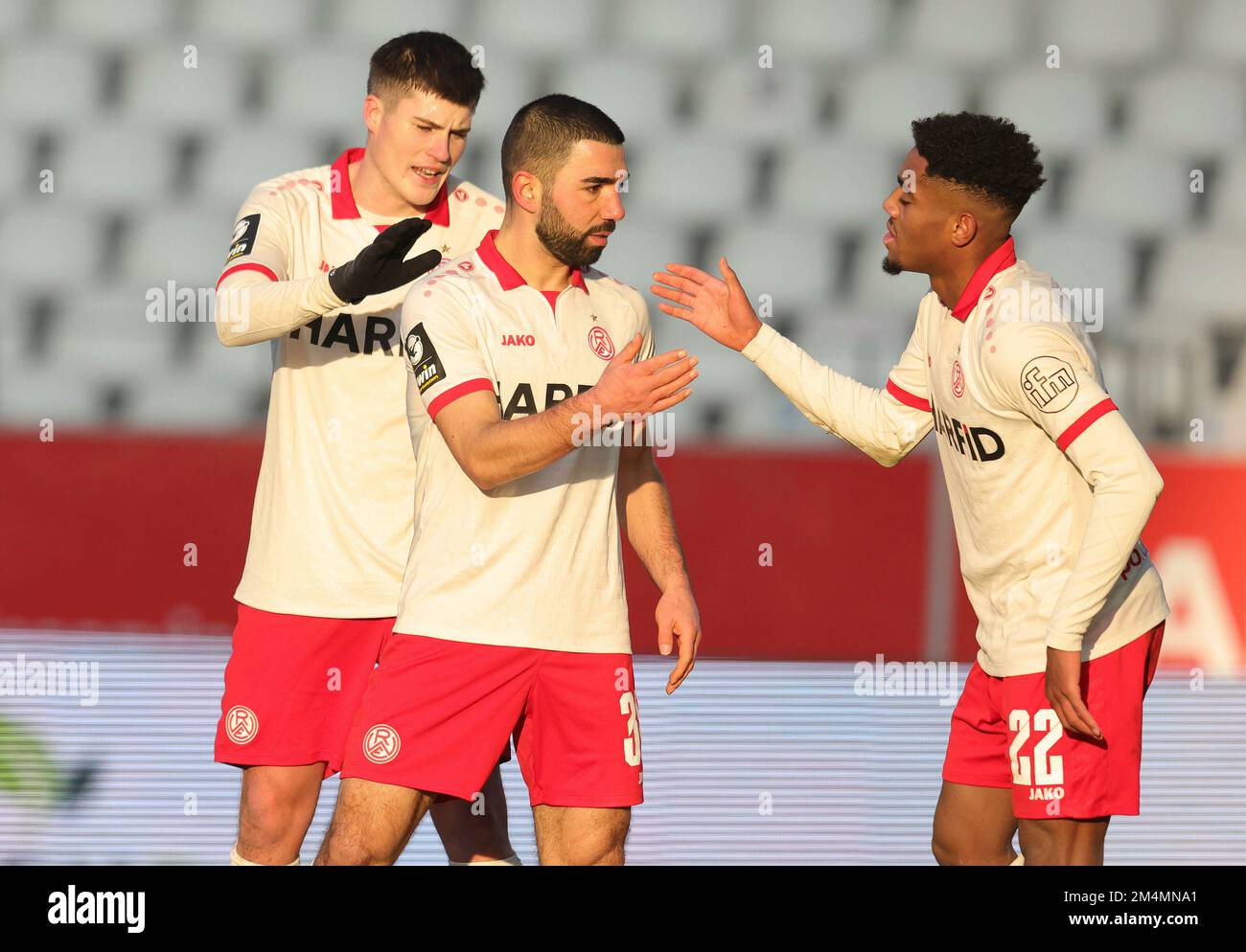 Eat, Deutschland. 17th Dec, 2022. firo : 17.12.2022, football, soccer ...