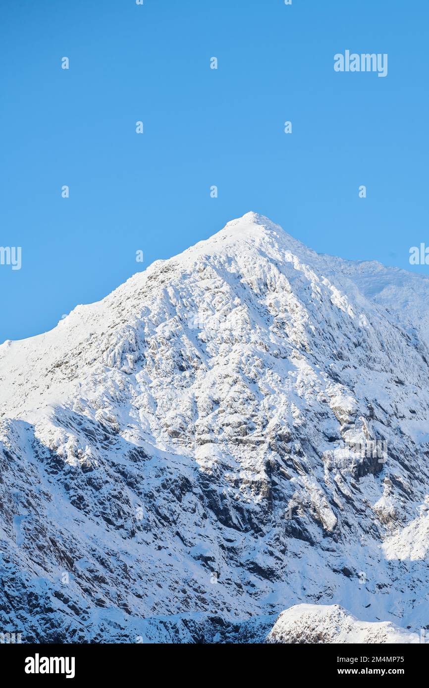 Summit of Mount Snowdon, Snowdonia, Wales Stock Photo - Alamy