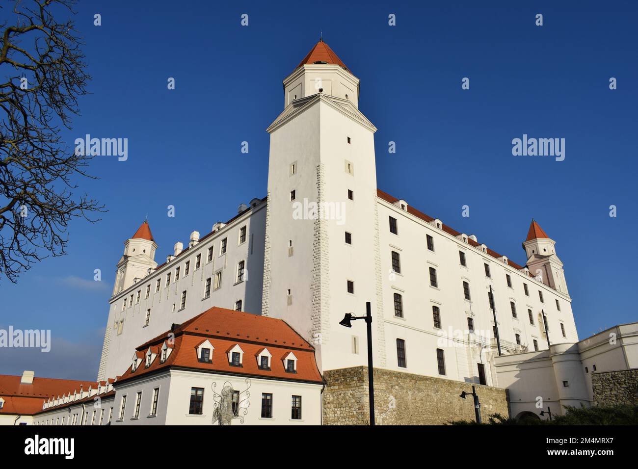 BRATISLAVA, SLOVAKIA - DECEMBER 18, 2022: Bratislava Castle, a massive ...