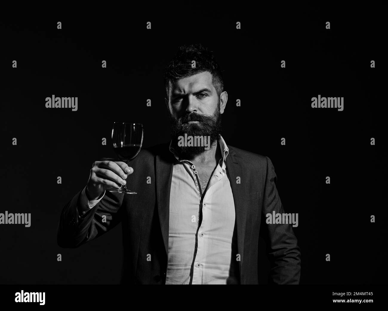 Burgundy france wine glass Black and White Stock Photos & Images - Alamy