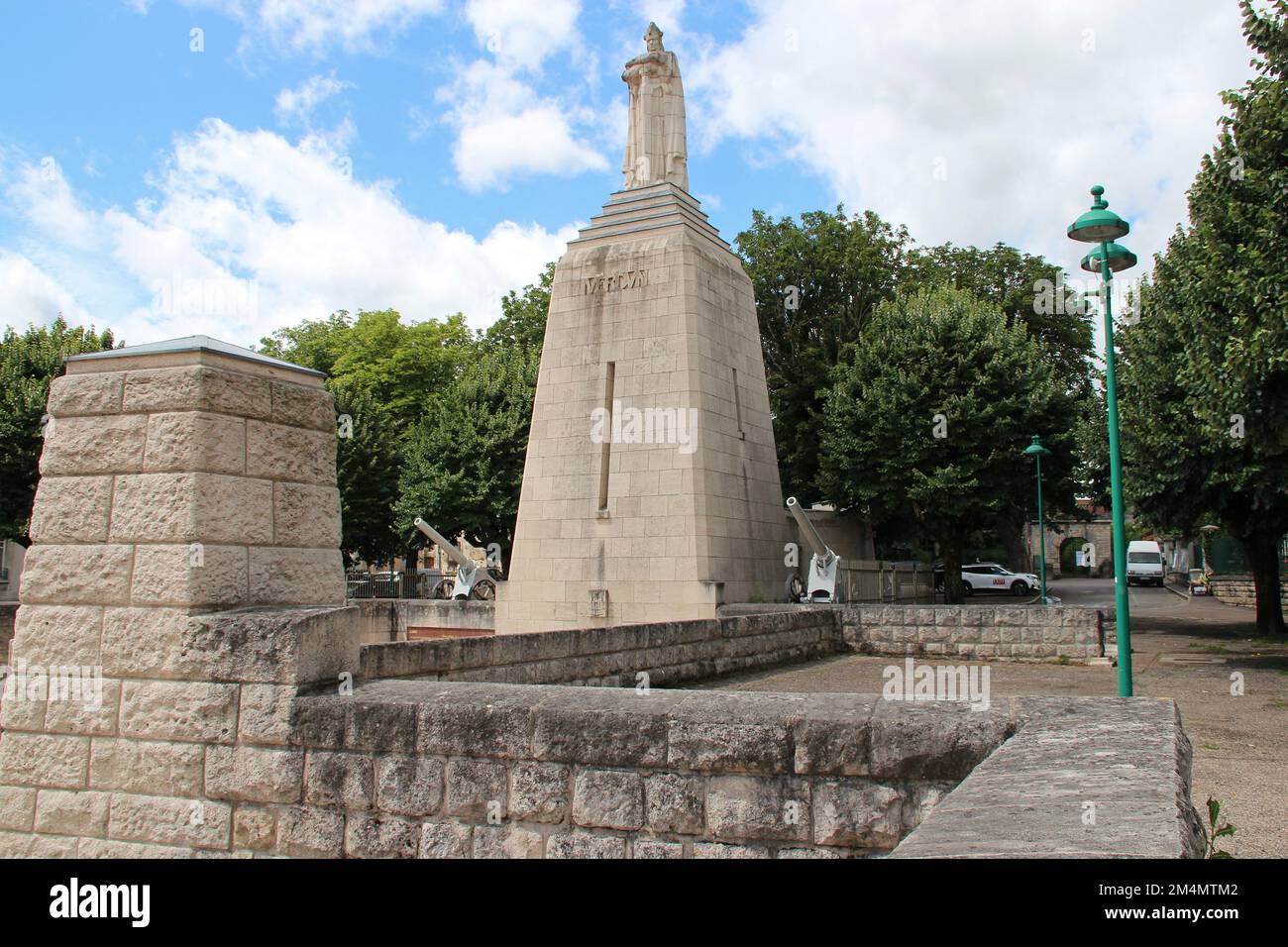 Victory monument verdun france hi-res stock photography and images - Alamy