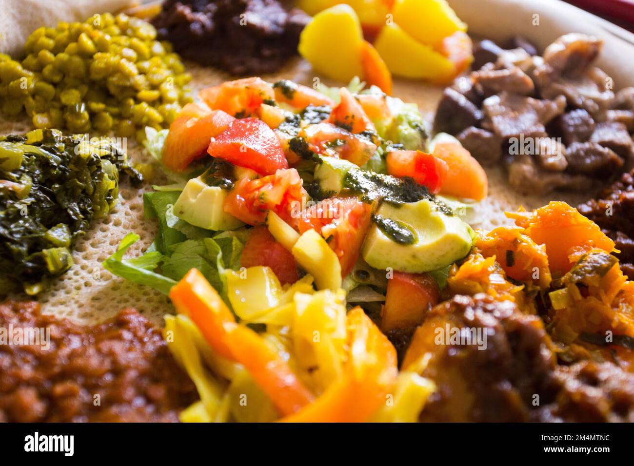Ethiopian food injera hi-res stock photography and images - Alamy