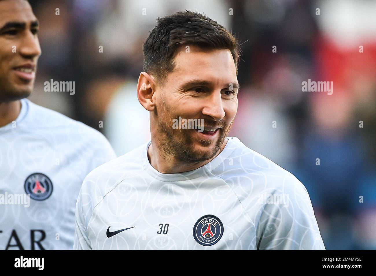 Lionel messi november 2022 paris hi-res stock photography and images ...