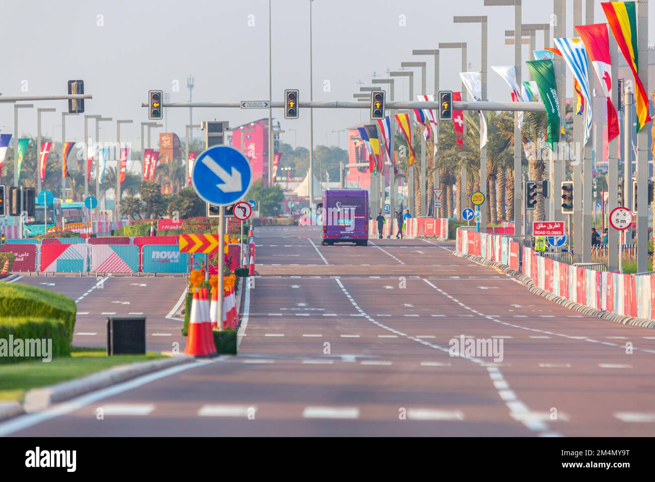 FIFA Buses for those who come to Qatar to watch football world cup in ...