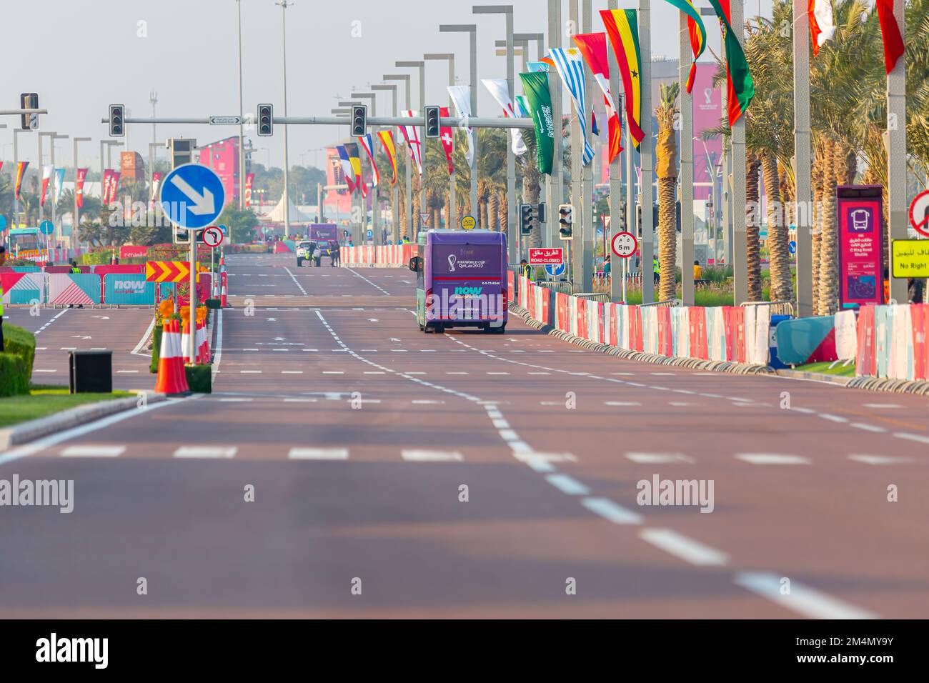 FIFA Buses for those who come to Qatar to watch football world cup in ...