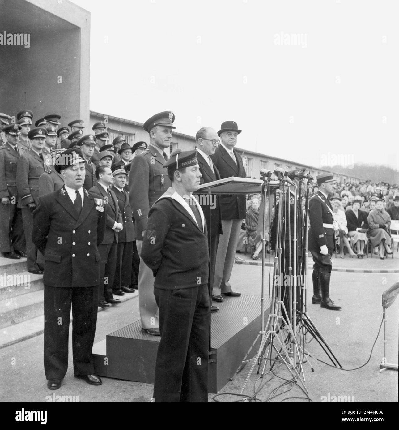 USIS, Tours, Library and Cultural Center. Photographs of Marshall Plan ...