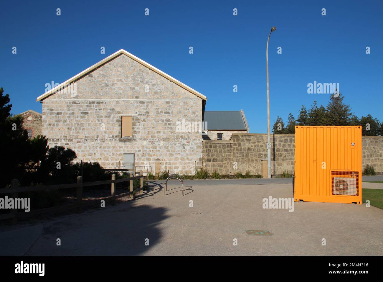 old stone building (warehouse ?) and container in fremantle (australia ...