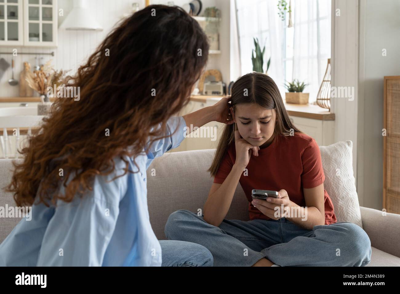 Kid support sad friend school hi-res stock photography and images - Alamy