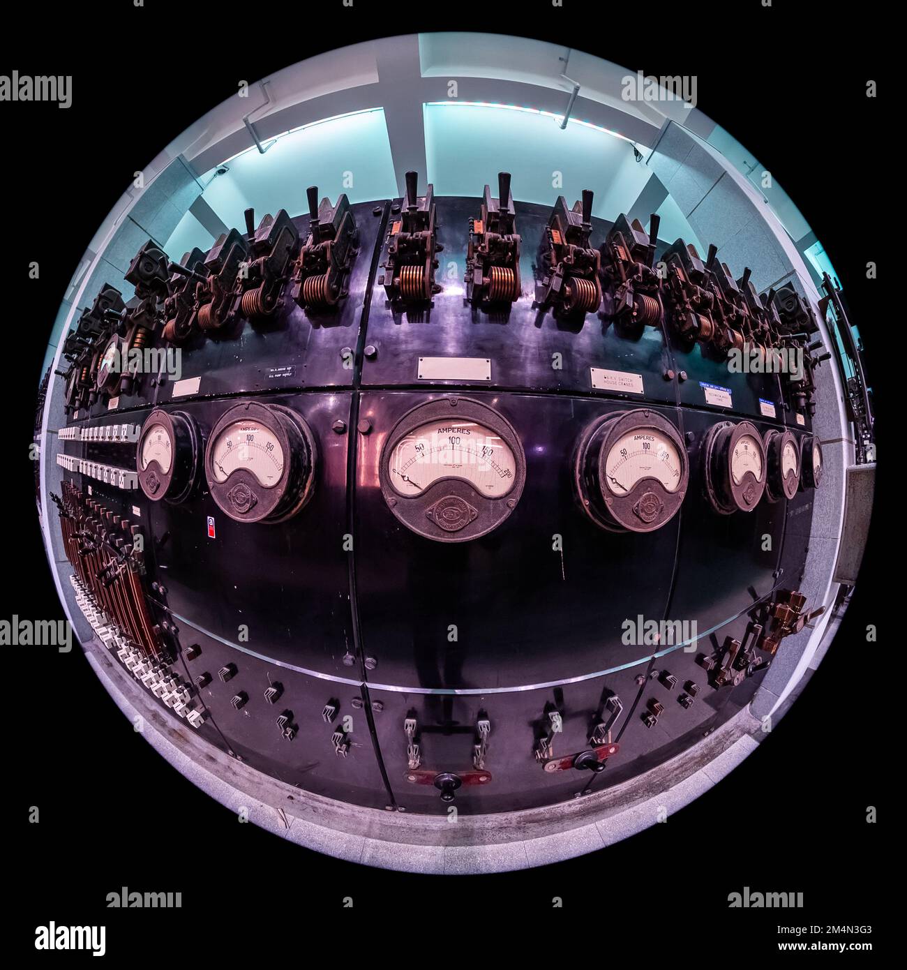 Battersea Control Room - Battersea Power Station Stock Photo - Alamy