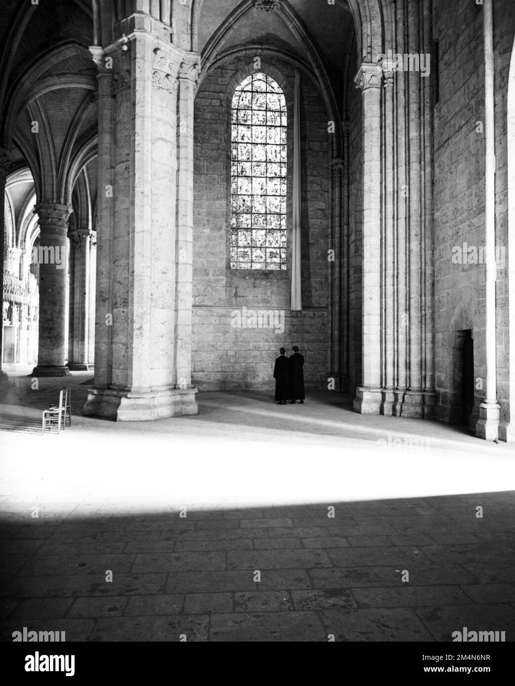 American Window for Chartres. Photographs of Marshall Plan Programs ...