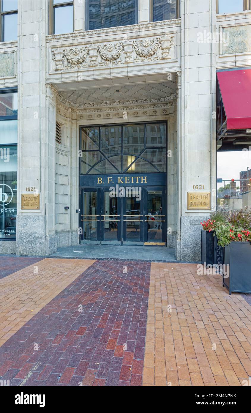 Clevelandâ€™s Playhouse Square landmark B.F. Keith Building of 1922 ...
