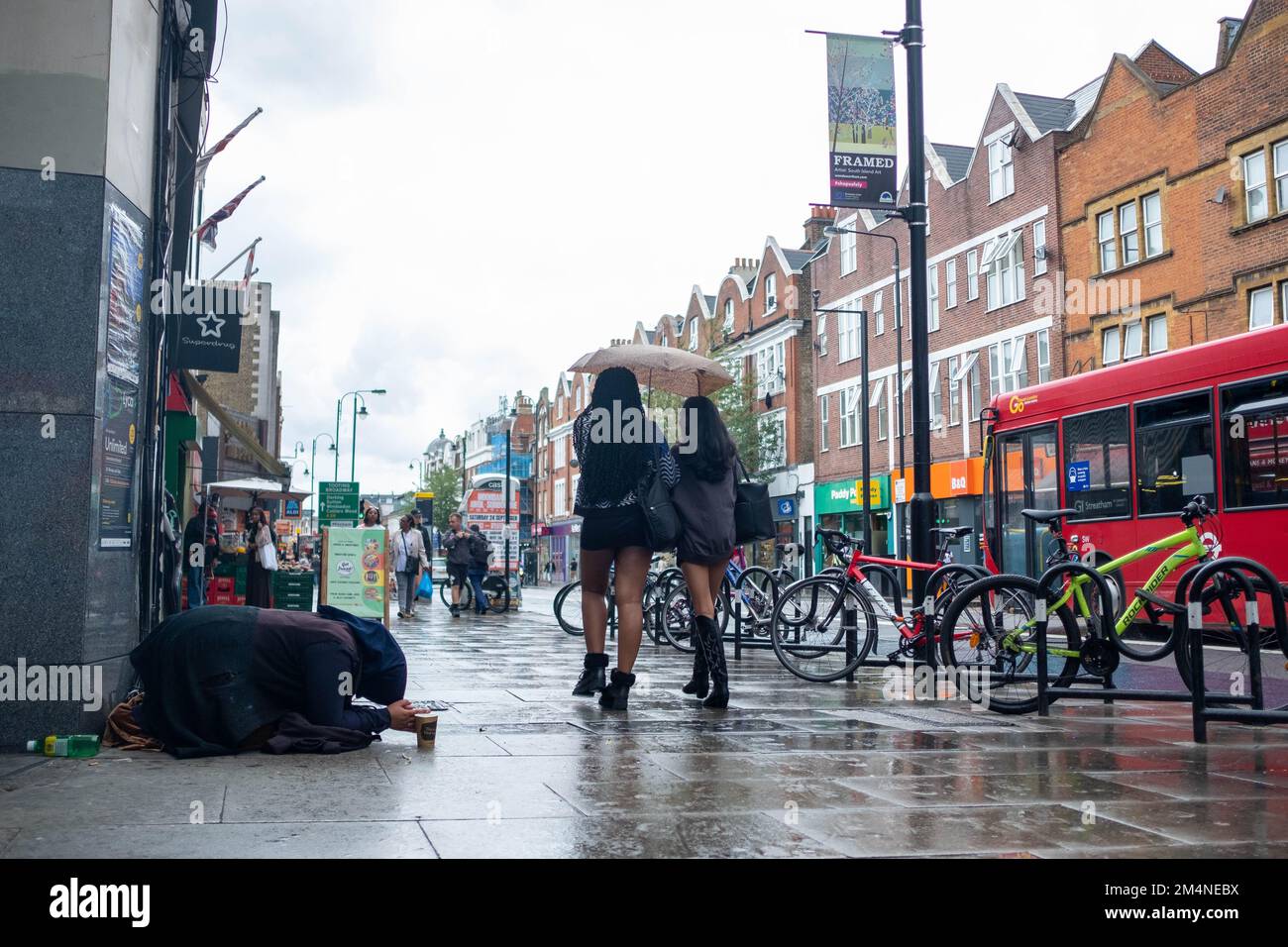 Homeless woman street hi-res stock photography and images - Alamy