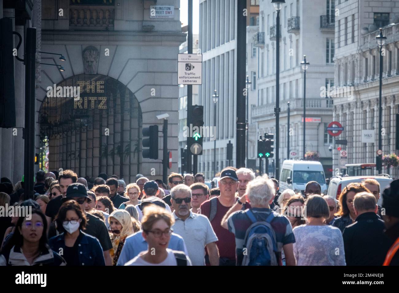 London- September 2022: Busy London street scene by the Ritz hotel on ...