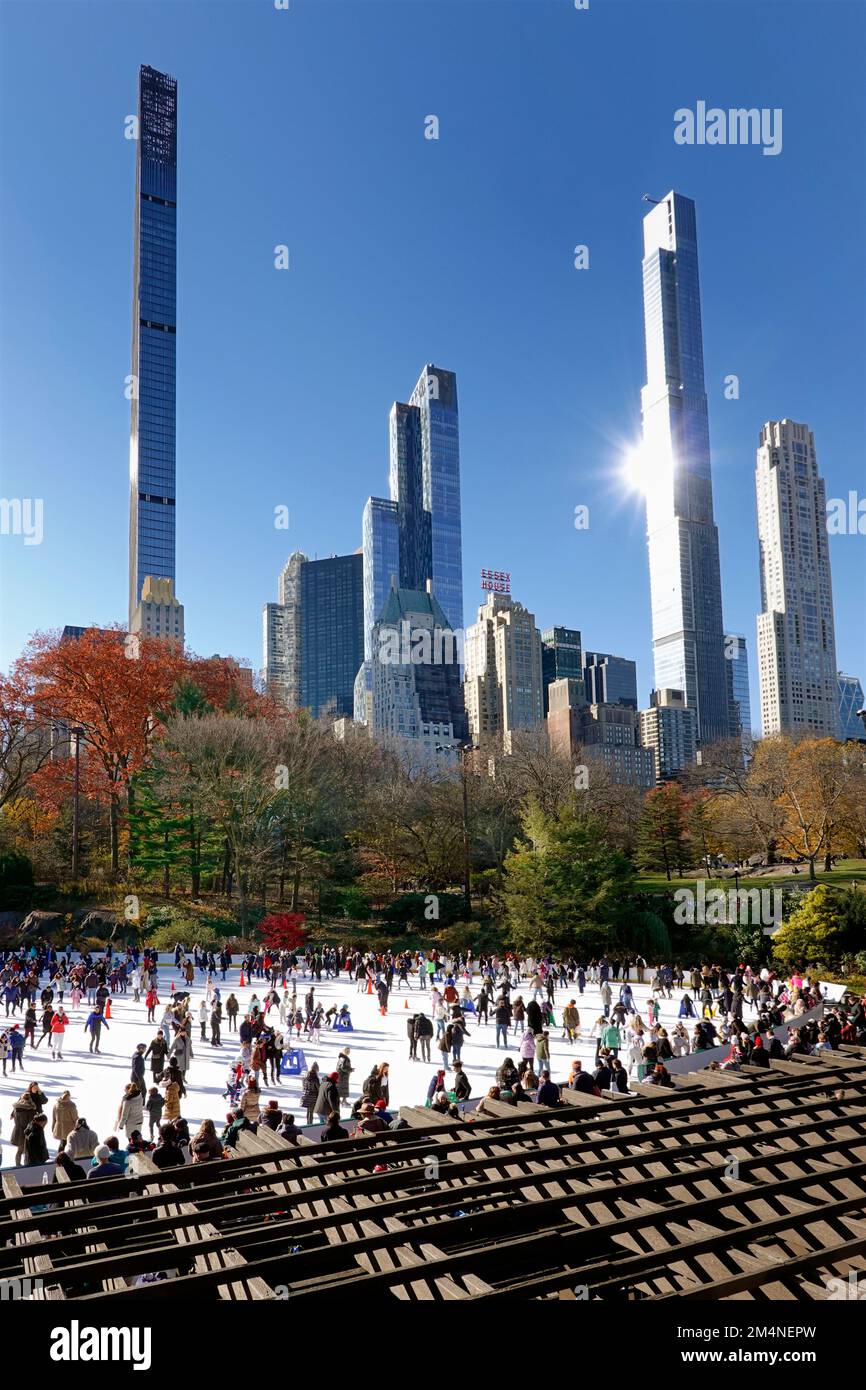 Wollman Ice Skating ring in Central Park, New York Stock Photo - Alamy
