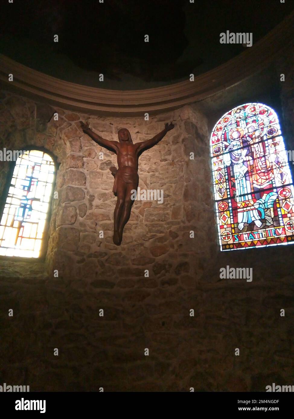 EGLISE SAINT MATHIEU . BURES SUR YVETTE.YVELINES Stock Photo - Alamy