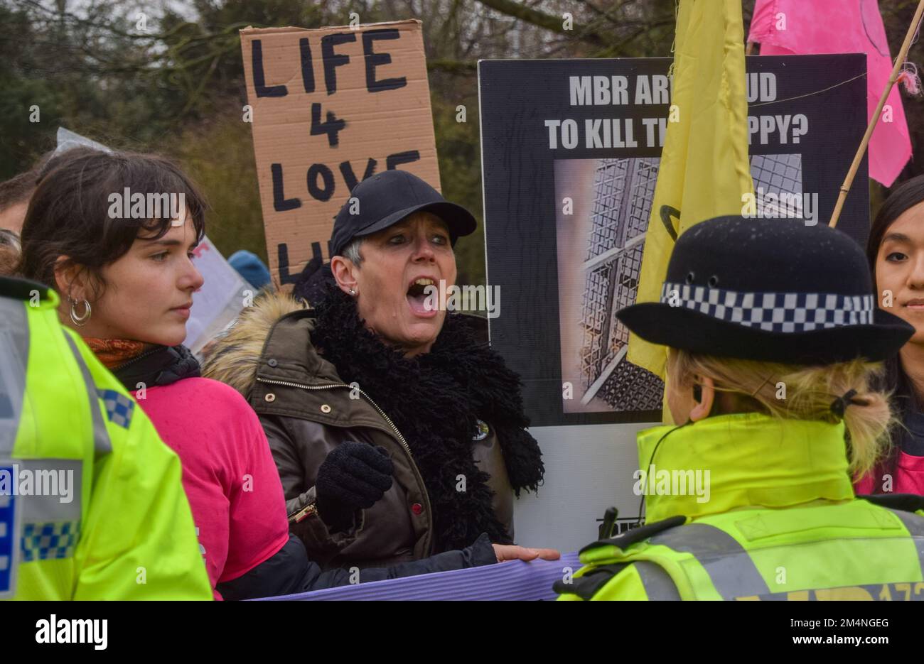 Huntingdon police hi-res stock photography and images - Alamy