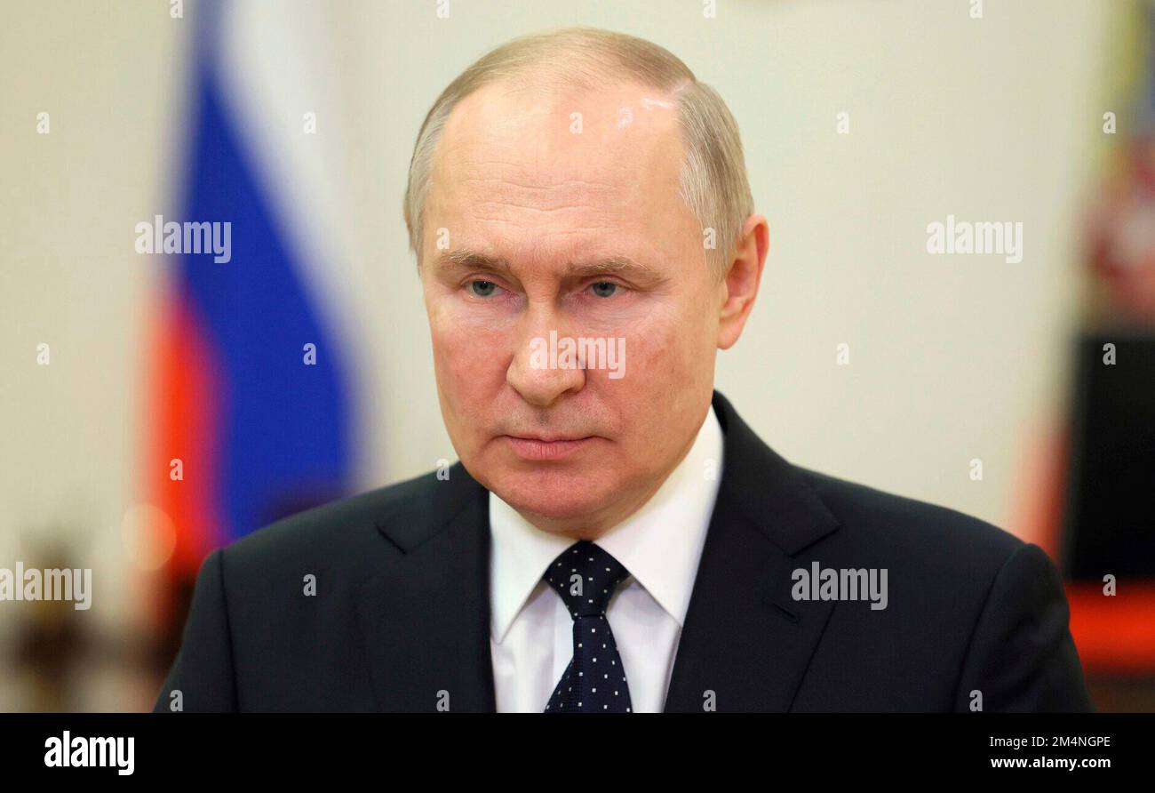 Vladimir putin portrait photo hi-res stock photography and images - Alamy