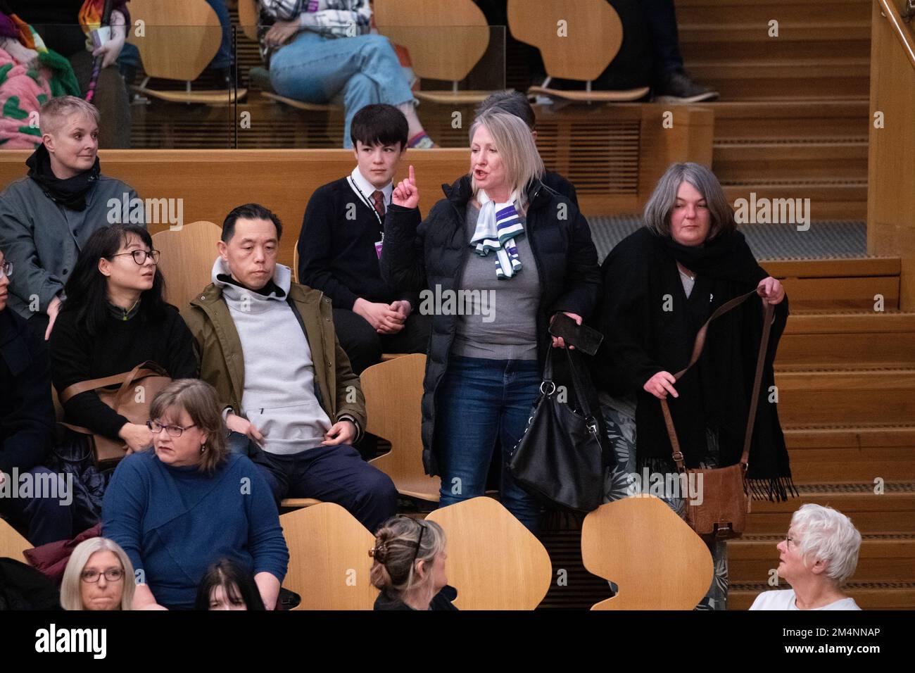 Edinburgh, Scotland, UK. 22nd Dec, 2022. PICTURED: Pro-Women rights ...